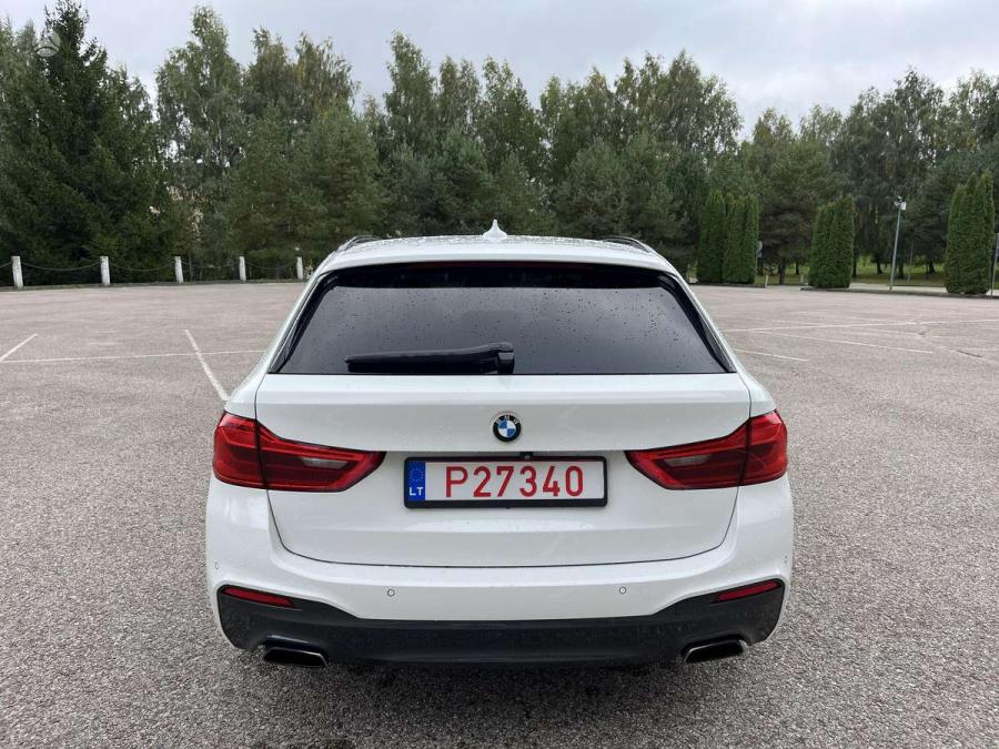 White BMW 540 2018 in Alytus, with an engine capacity of 3.00 L and mileage of 290 thousand km for 18950 €, photo 7 on AUTOMOTO.COM.LV