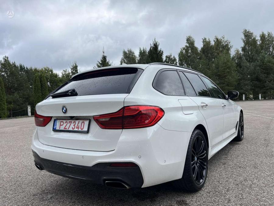 White BMW 540 2018 in Alytus, with an engine capacity of 3.00 L and mileage of 290 thousand km for 18950 €, photo 8 on AUTOMOTO.COM.LV