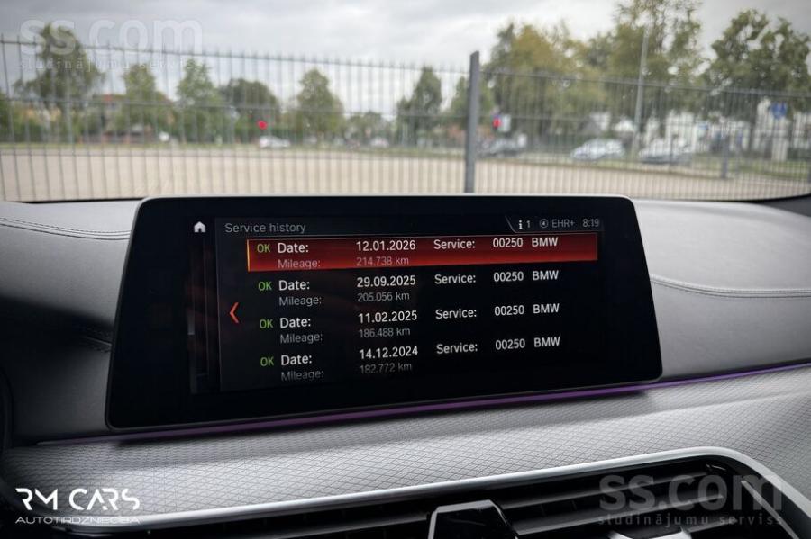 White BMW 540 2018 in Jelgava, with an engine capacity of 3.00 L and mileage of 0 thousand km for 19900 €, photo 17 on AUTOMOTO.COM.LV