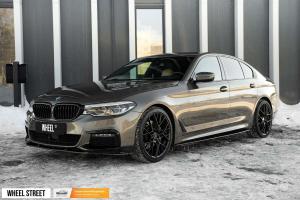 Dzeltens BMW 540 2019 Viļņa, ar dzinēja tilpumu 3.00 L un nobraukumu 85 tūkst. km par 33990 €, foto  vietnē AUTOMOTO.COM.LV