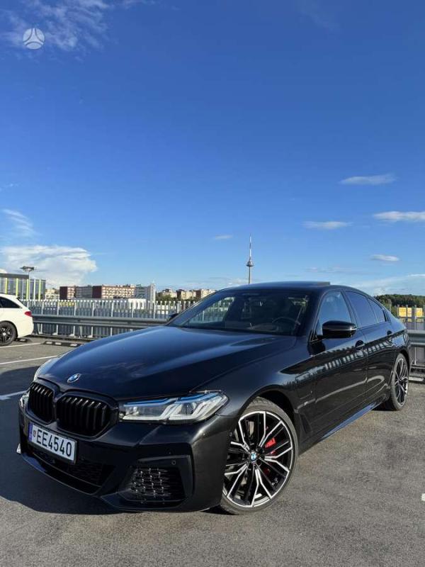 Melns BMW 545 2020 Viļņa, ar dzinēja tilpumu 3.00 L un nobraukumu 100 tūkst. km par 44000 €, foto 8 vietnē AUTOMOTO.COM.LV