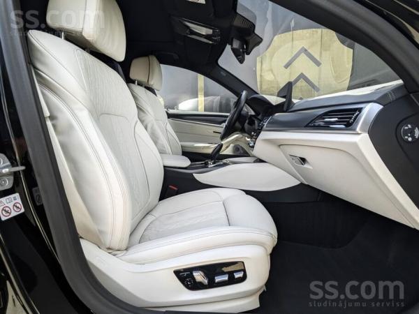 Melns BMW 545 2021 Tukums, ar dzinēja tilpumu 3.00 L un nobraukumu 124 tūkst. km par 44990 €, foto 7 vietnē AUTOMOTO.COM.LV