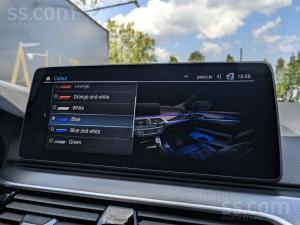 Melns BMW 545 2021 Tukums, ar dzinēja tilpumu 3.00 L un nobraukumu 124 tūkst. km par 44990 €, foto 17 vietnē AUTOMOTO.COM.LV