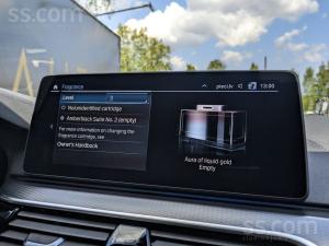 Melns BMW 545 2021 Tukums, ar dzinēja tilpumu 3.00 L un nobraukumu 124 tūkst. km par 44990 €, foto 20 vietnē AUTOMOTO.COM.LV
