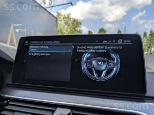 Melns BMW 545 2021 Tukums, ar dzinēja tilpumu 3.00 L un nobraukumu 124 tūkst. km par 44990 €, foto 24 vietnē AUTOMOTO.COM.LV