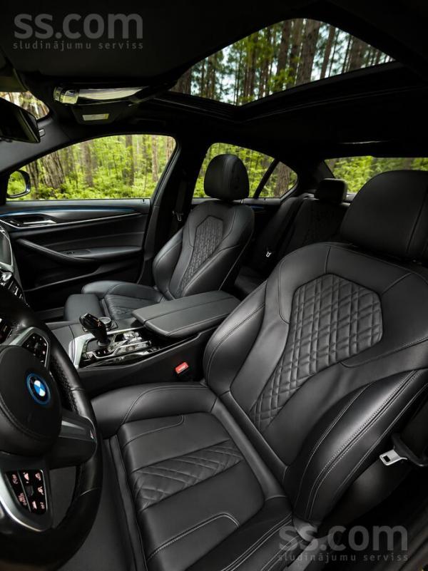 Melns BMW 545 2022 Rīga, ar dzinēja tilpumu 3.00 L un nobraukumu 158 tūkst. km par 39900 €, foto 8 vietnē AUTOMOTO.COM.LV