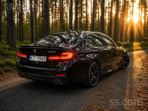 Черный БМВ 545 2022 в Рига, объемом двигателя 3.00 л и пробегом 158 тыс. км за 39500 €, фото 5 на AUTOMOTO.COM.LV