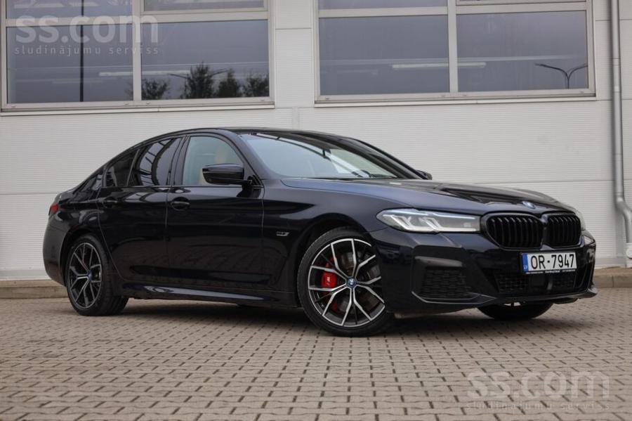 Melns BMW 545 2022 Rīga, ar dzinēja tilpumu 3.00 L un nobraukumu 89 tūkst. km par 41995 €, foto 6 vietnē AUTOMOTO.COM.LV