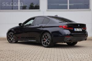 Melns BMW 545 2022 Rīga, ar dzinēja tilpumu 3.00 L un nobraukumu 89 tūkst. km par 41995 €, foto 8 vietnē AUTOMOTO.COM.LV