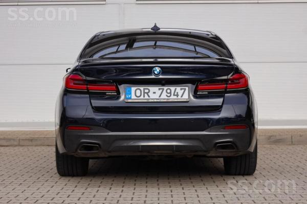 Melns BMW 545 2022 Rīga, ar dzinēja tilpumu 3.00 L un nobraukumu 89 tūkst. km par 41995 €, foto 9 vietnē AUTOMOTO.COM.LV