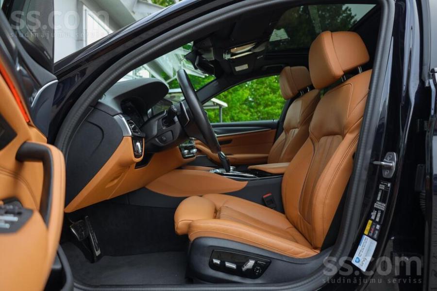Melns BMW 545 2022 Rīga, ar dzinēja tilpumu 3.00 L un nobraukumu 89 tūkst. km par 41995 €, foto 15 vietnē AUTOMOTO.COM.LV
