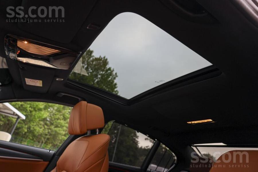 Melns BMW 545 2022 Rīga, ar dzinēja tilpumu 3.00 L un nobraukumu 89 tūkst. km par 41995 €, foto 16 vietnē AUTOMOTO.COM.LV