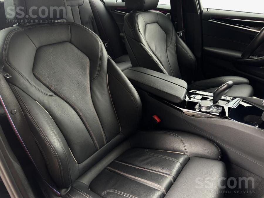 Черный БМВ 545 2022 в Рига, объемом двигателя 3.00 л и пробегом 75 тыс. км за 43490 €, фото 7 на AUTOMOTO.COM.LV