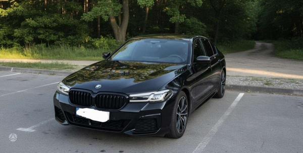 Black BMW 545 2023 in Kaunas, with an engine capacity of 3.00 L and mileage of 177 thousand km for 33500 €, photo 2 on AUTOMOTO.COM.LV
