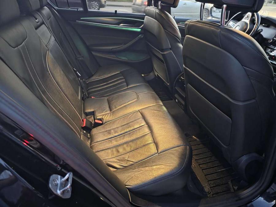Melns BMW 545 2023 Kauņa, ar dzinēja tilpumu 3.00 L un nobraukumu 177 tūkst. km par 33500 €, foto 11 vietnē AUTOMOTO.COM.LV