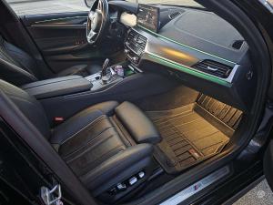 Melns BMW 545 2023 Kauņa, ar dzinēja tilpumu 3.00 L un nobraukumu 177 tūkst. km par 33500 €, foto 12 vietnē AUTOMOTO.COM.LV
