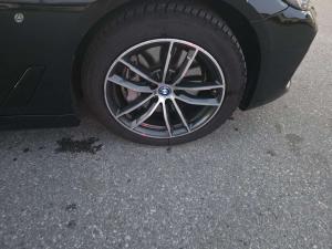Melns BMW 545 2023 Kauņa, ar dzinēja tilpumu 3.00 L un nobraukumu 177 tūkst. km par 33500 €, foto 13 vietnē AUTOMOTO.COM.LV