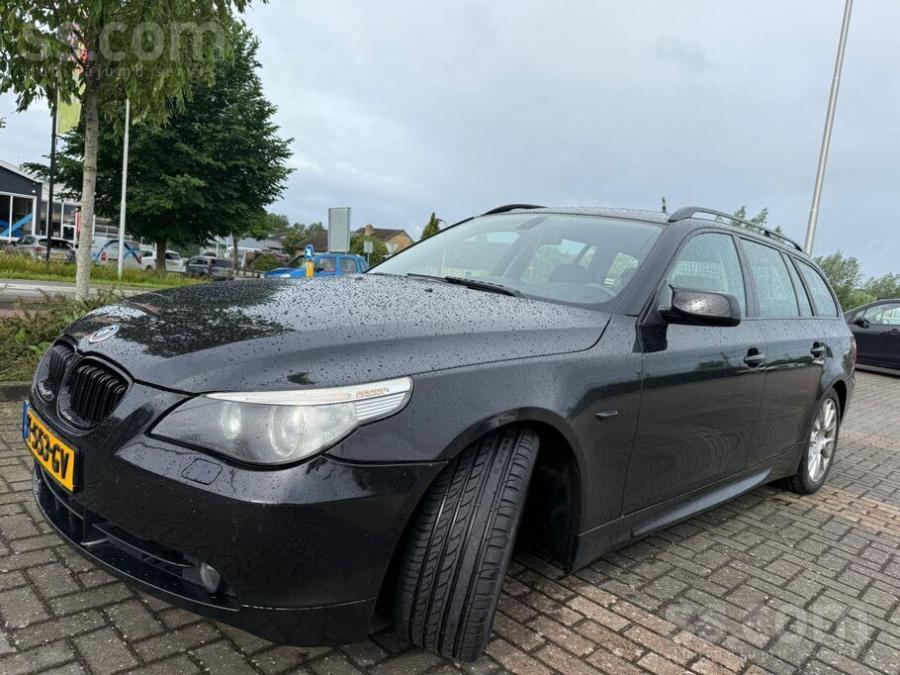 Melns BMW 545 2004 Rīga, ar dzinēja tilpumu 4.40 L un nobraukumu 369 tūkst. km par 6000 €, foto 1 vietnē AUTOMOTO.COM.LV
