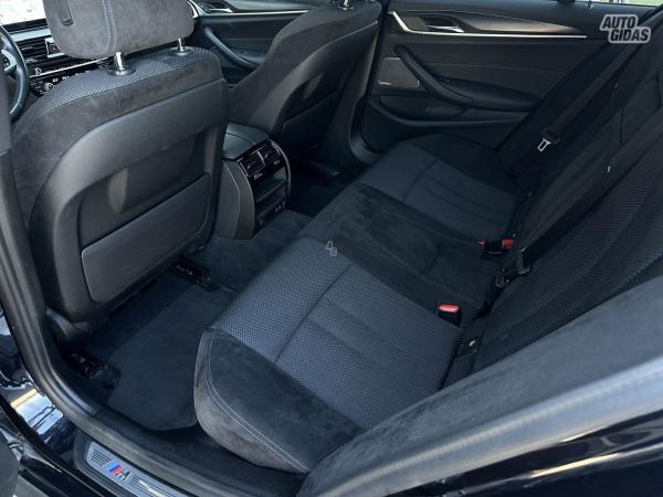 Zils BMW 545 2022 Kauņa, ar dzinēja tilpumu 3.00 L un nobraukumu 86 tūkst. km par 43771 €, foto 10 vietnē AUTOMOTO.COM.LV