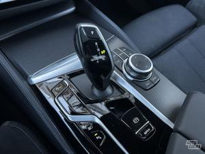 Zils BMW 545 2022 Kauņa, ar dzinēja tilpumu 3.00 L un nobraukumu 86 tūkst. km par 43771 €, foto 30 vietnē AUTOMOTO.COM.LV