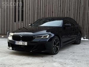 Синий БМВ 545 2022 в Рига, объемом двигателя 3.00 л и пробегом 69 тыс. км за 45000 €, фото  на AUTOMOTO.COM.LV