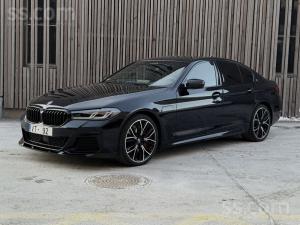 Blue BMW 545 2022 in Riga, with an engine capacity of 3.00 L and mileage of 69 thousand km for 45000 €, photo 3 on AUTOMOTO.COM.LV
