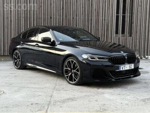 Blue BMW 545 2022 in Riga, with an engine capacity of 3.00 L and mileage of 69 thousand km for 45000 €, photo 4 on AUTOMOTO.COM.LV