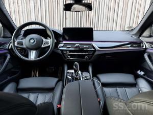 Blue BMW 545 2022 in Riga, with an engine capacity of 3.00 L and mileage of 69 thousand km for 45000 €, photo 11 on AUTOMOTO.COM.LV
