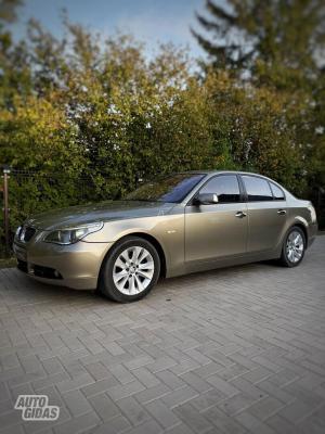 Zaļš BMW 545 2005 Marijampole, ar dzinēja tilpumu 4.40 L un nobraukumu 322 tūkst. km par 7900 €, foto 3 vietnē AUTOMOTO.COM.LV