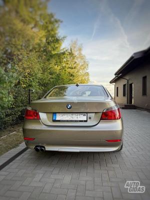 Zaļš BMW 545 2005 Marijampole, ar dzinēja tilpumu 4.40 L un nobraukumu 322 tūkst. km par 7900 €, foto 14 vietnē AUTOMOTO.COM.LV