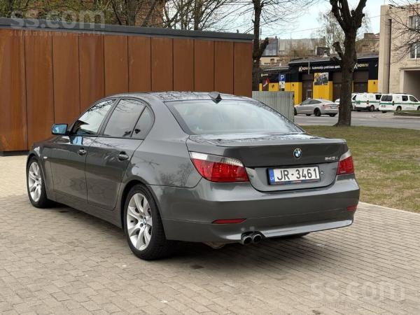 Grey BMW 545 2004 in Riga, with an engine capacity of 4.40 L and mileage of 233 thousand km for 6500 €, photo 5 on AUTOMOTO.COM.LV