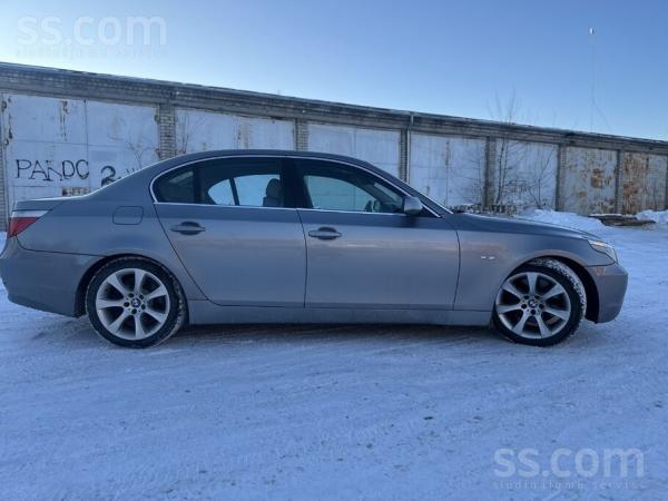 Pelēks BMW 545 2005 Rīga, ar dzinēja tilpumu 4.40 L un nobraukumu 265 tūkst. km par 6250 €, foto 6 vietnē AUTOMOTO.COM.LV