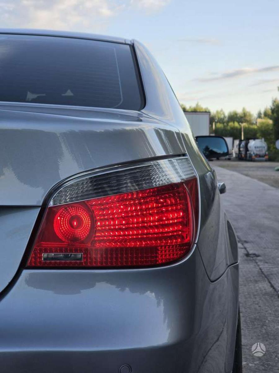 Pelēks BMW 545 2005 Šauļi, ar dzinēja tilpumu 0.00 L un nobraukumu 264 tūkst. km par 6700 €, foto 7 vietnē AUTOMOTO.COM.LV