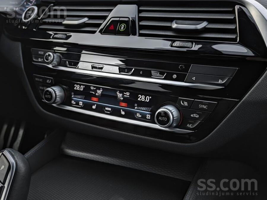 Серый БМВ 545 2021 в Тукумс, объемом двигателя 3.00 л и пробегом 155 тыс. км за 41990 €, фото 12 на AUTOMOTO.COM.LV