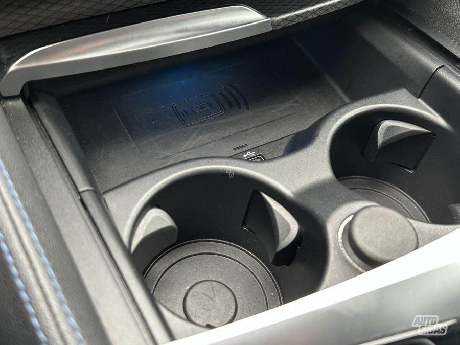 Grey BMW 545 2021 in Kaunas, with an engine capacity of 3.00 L and mileage of 130 thousand km for 34771 €, photo 31 on AUTOMOTO.COM.LV