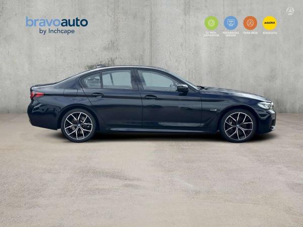 BMW 545 2022 Kauņa, ar dzinēja tilpumu 3.00 L un nobraukumu 75 tūkst. km par 44771 €, foto 6 vietnē AUTOMOTO.COM.LV