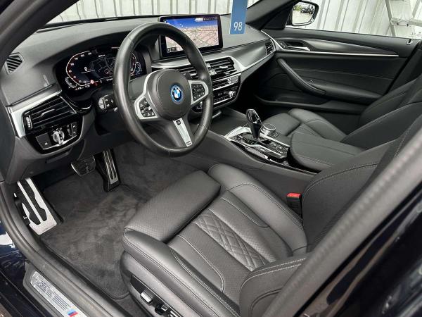 BMW 545 2022 Kauņa, ar dzinēja tilpumu 3.00 L un nobraukumu 75 tūkst. km par 44771 €, foto 9 vietnē AUTOMOTO.COM.LV