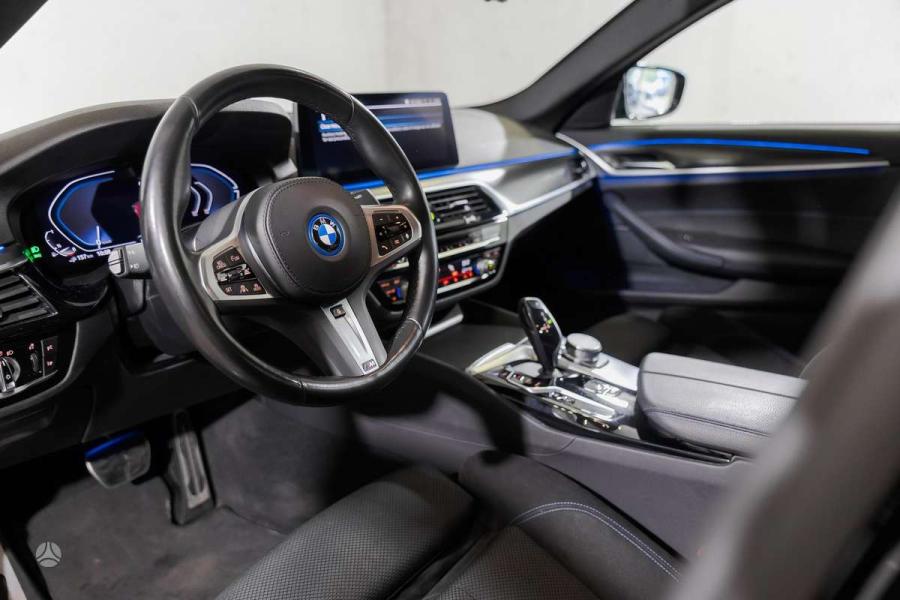 BMW 545 2022 Viļņa, ar dzinēja tilpumu 3.00 L un nobraukumu 105 tūkst. km par 41441 €, foto 15 vietnē AUTOMOTO.COM.LV