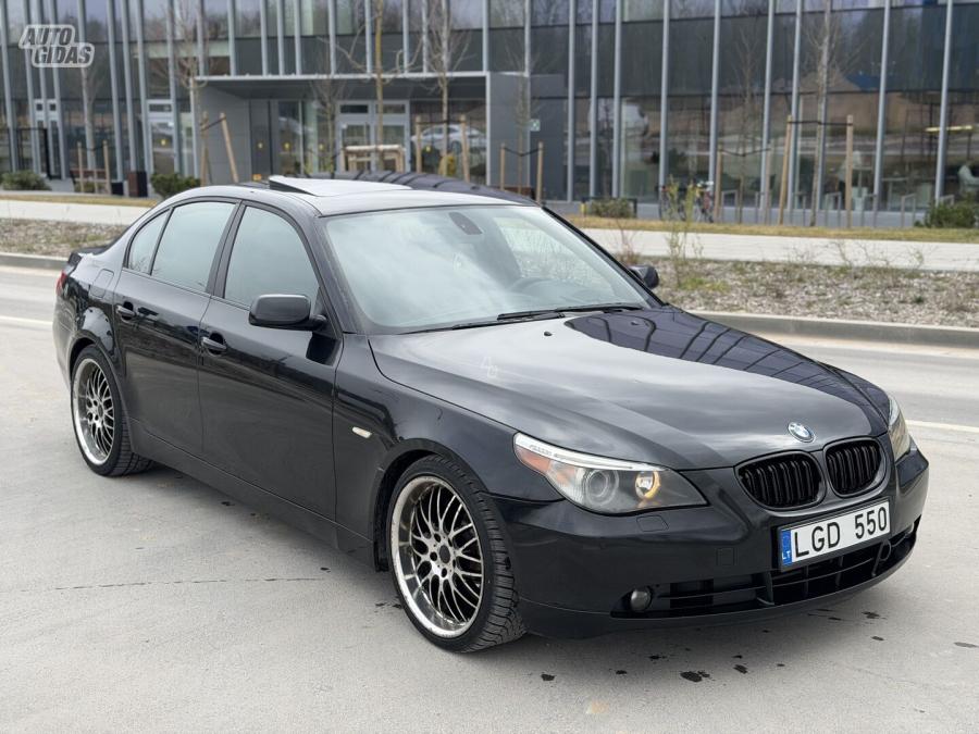 Melns BMW 550 2007 Viļņa, ar dzinēja tilpumu 4.80 L un nobraukumu 318 tūkst. km par 4950 €, foto 4 vietnē AUTOMOTO.COM.LV