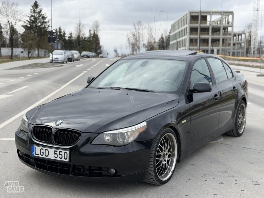 Melns BMW 550 2007 Viļņa, ar dzinēja tilpumu 4.80 L un nobraukumu 318 tūkst. km par 4950 €, foto 8 vietnē AUTOMOTO.COM.LV