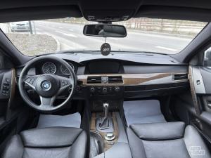 Melns BMW 550 2007 Viļņa, ar dzinēja tilpumu 4.80 L un nobraukumu 318 tūkst. km par 4950 €, foto 34 vietnē AUTOMOTO.COM.LV