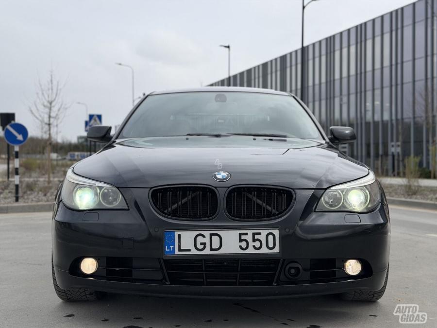 Black BMW 550 2007 in Vilnius, with an engine capacity of 5.00 L and mileage of 318 thousand km for 4950 €, photo 8 on AUTOMOTO.COM.LV