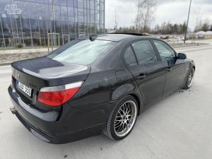 Black BMW 550 2007 in Vilnius, with an engine capacity of 5.00 L and mileage of 318 thousand km for 4950 €, photo 13 on AUTOMOTO.COM.LV