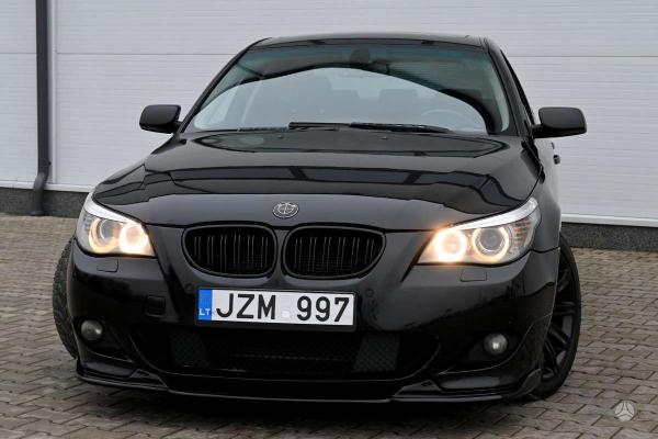 Melns BMW 550 2008 Kretinga, ar dzinēja tilpumu 5.00 L un nobraukumu 321 tūkst. km par 9499 €, foto 2 vietnē AUTOMOTO.COM.LV