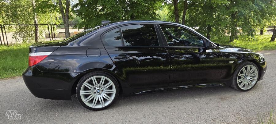 Black BMW 550 2008 in Radviliskis, with an engine capacity of 4.80 L and mileage of 242 thousand km for 7600 €, photo 10 on AUTOMOTO.COM.LV