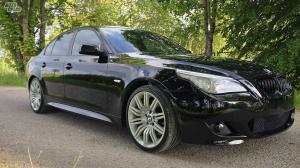 Black BMW 550 2008 in Radviliskis, with an engine capacity of 4.80 L and mileage of 242 thousand km for 7600 €, photo 11 on AUTOMOTO.COM.LV