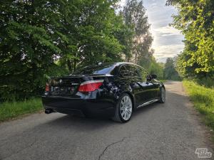 Black BMW 550 2008 in Radviliskis, with an engine capacity of 4.80 L and mileage of 242 thousand km for 7600 €, photo 14 on AUTOMOTO.COM.LV