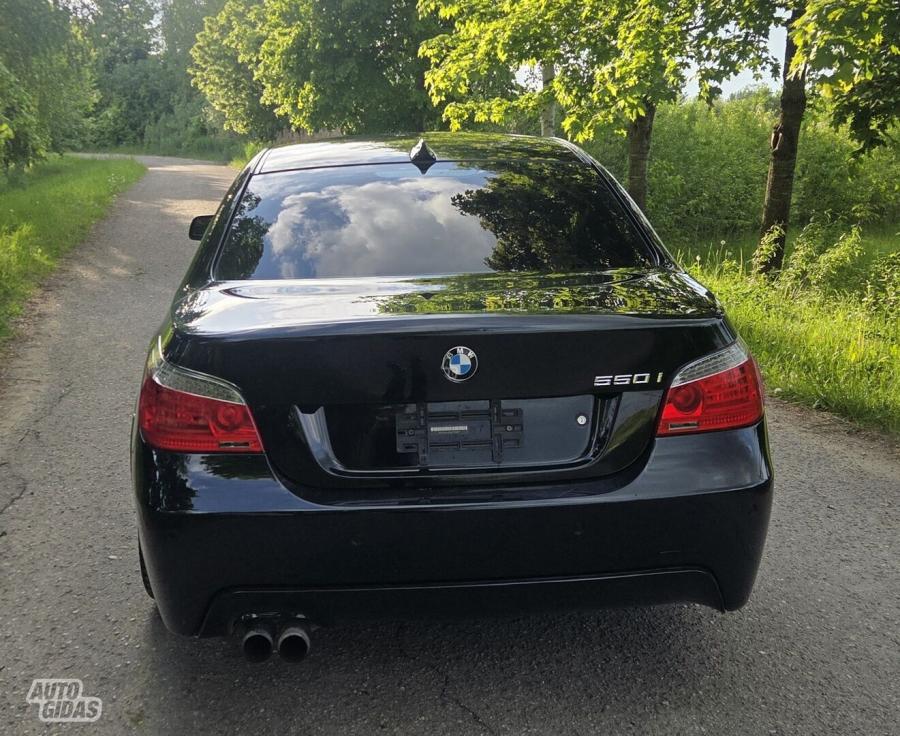 Black BMW 550 2008 in Radviliskis, with an engine capacity of 4.80 L and mileage of 242 thousand km for 7600 €, photo 15 on AUTOMOTO.COM.LV