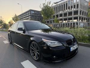 Melns BMW 550 2008 Viļņa, ar dzinēja tilpumu 4.80 L un nobraukumu 215 tūkst. km par 7899 €, foto 5 vietnē AUTOMOTO.COM.LV