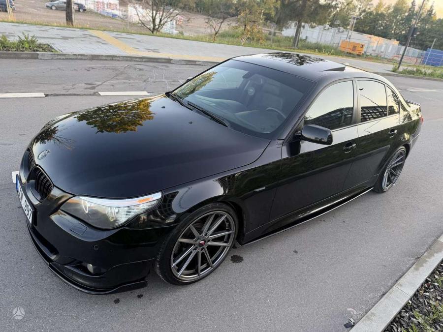 Melns BMW 550 2008 Viļņa, ar dzinēja tilpumu 4.80 L un nobraukumu 215 tūkst. km par 7899 €, foto 8 vietnē AUTOMOTO.COM.LV